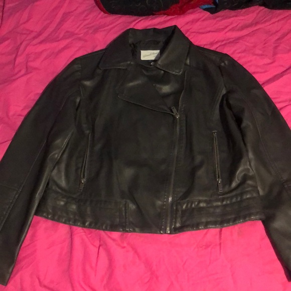 Universal Thread | Jackets & Coats | Black Leather Jacket | Poshmark
